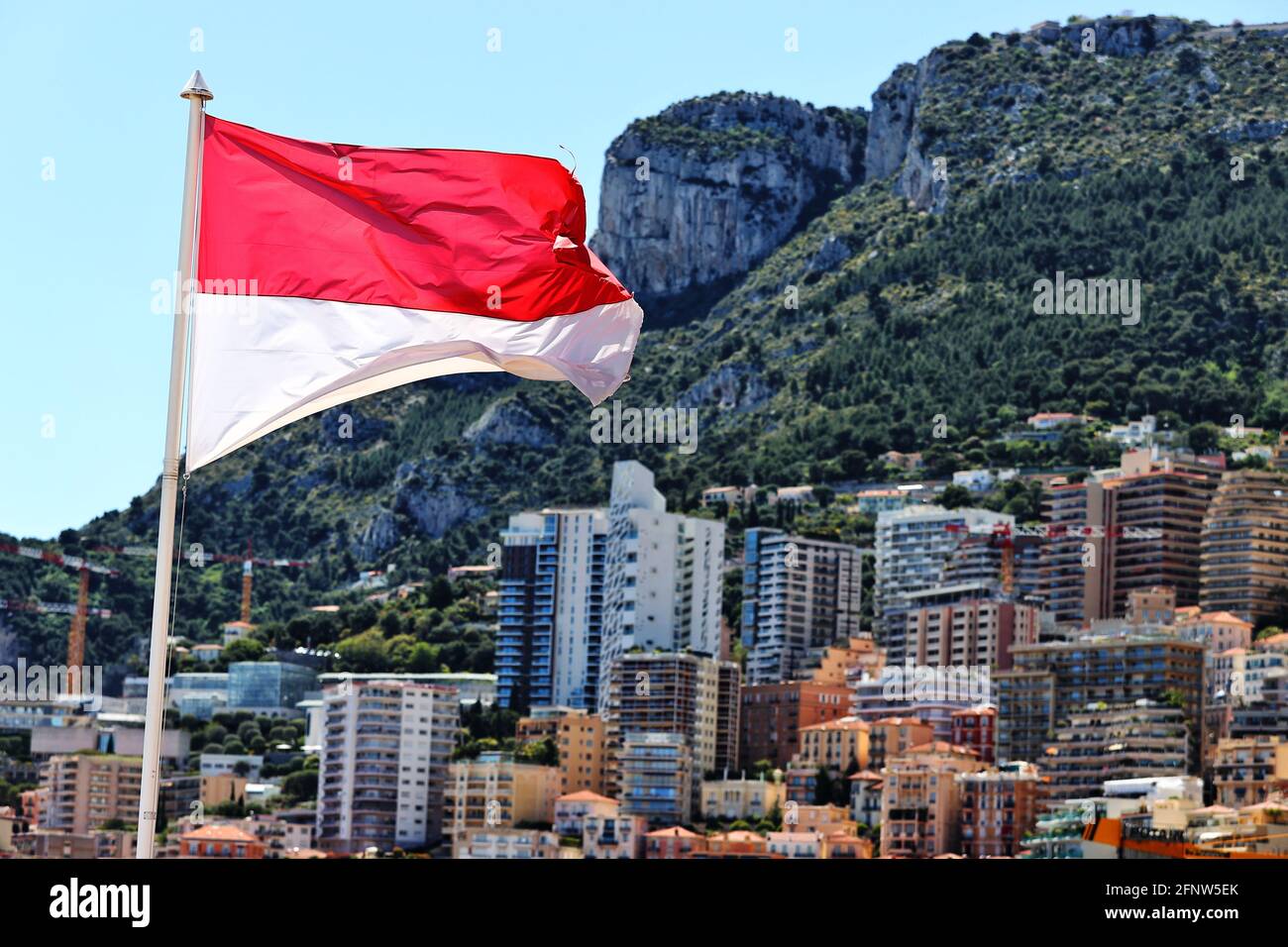 Monte Carlo, Monaco. 19th May, 2021. Scenic Monaco - flag. Monaco Grand ...
