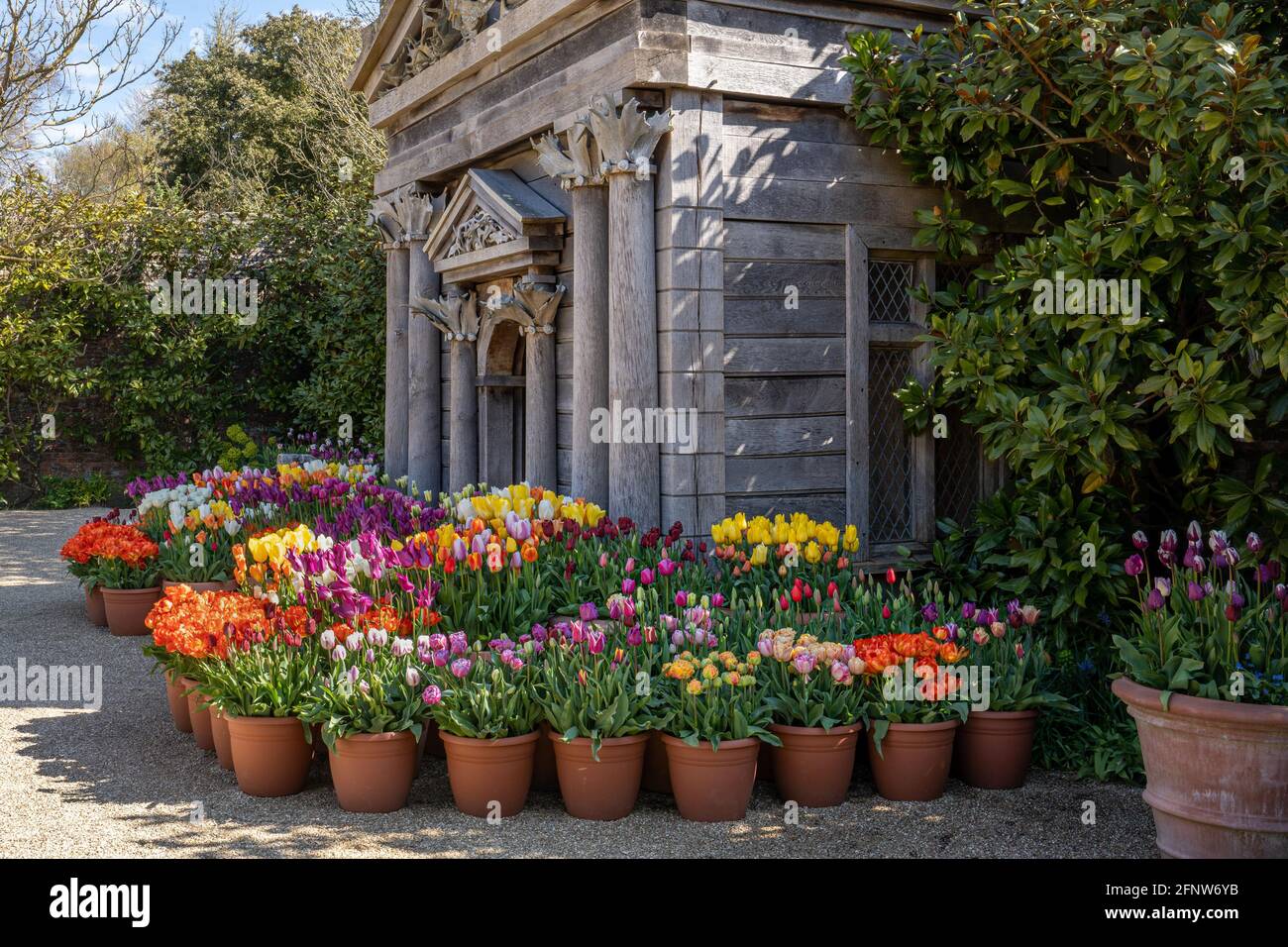 60 medieval castles hi-res stock photography and images - Alamy