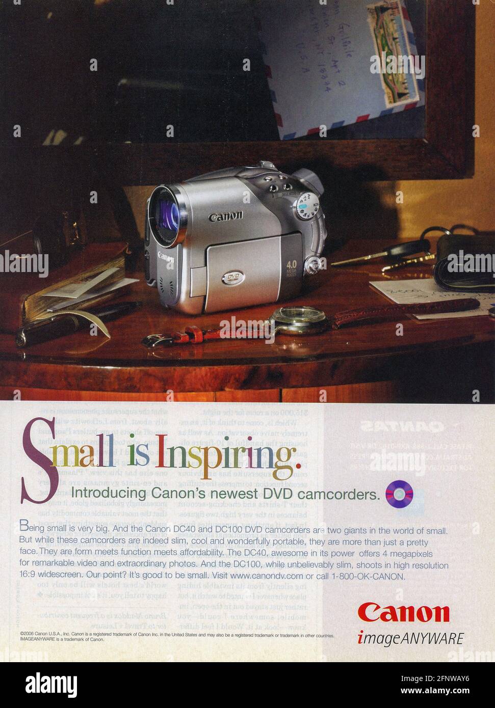 Canon magazine advertisement hi-res stock photography and images - Alamy
