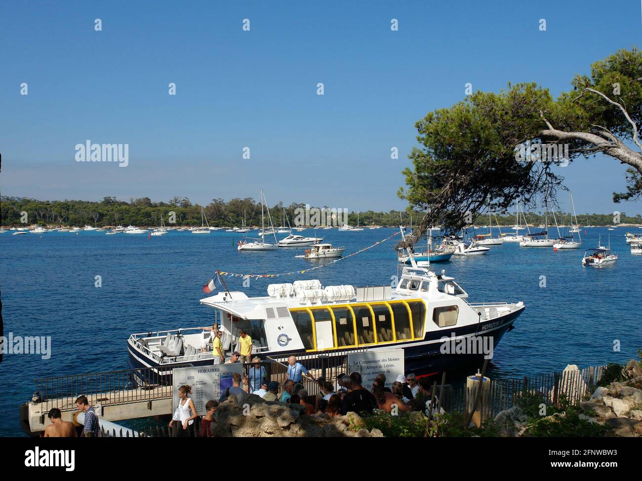 Boat pier for St Honorat island Stock Photo - Alamy