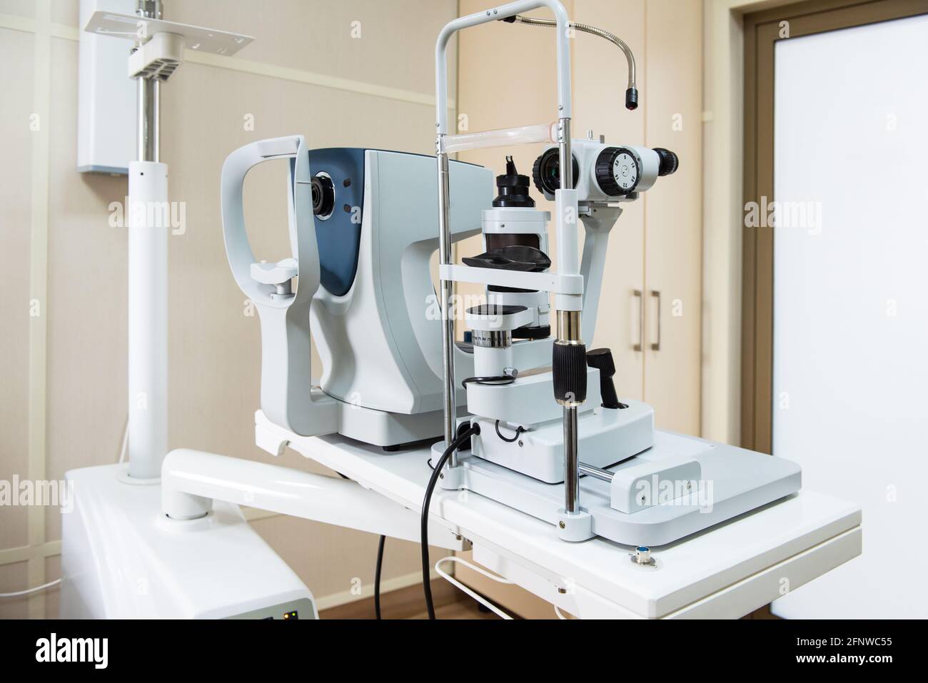 Eye Doctor Equipment