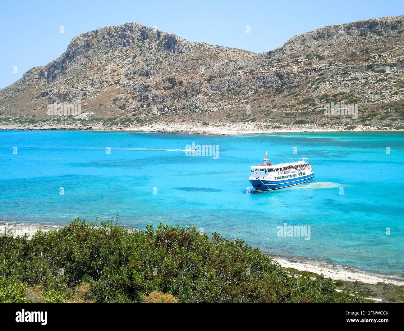 Bateau crete hi-res stock photography and images - Alamy