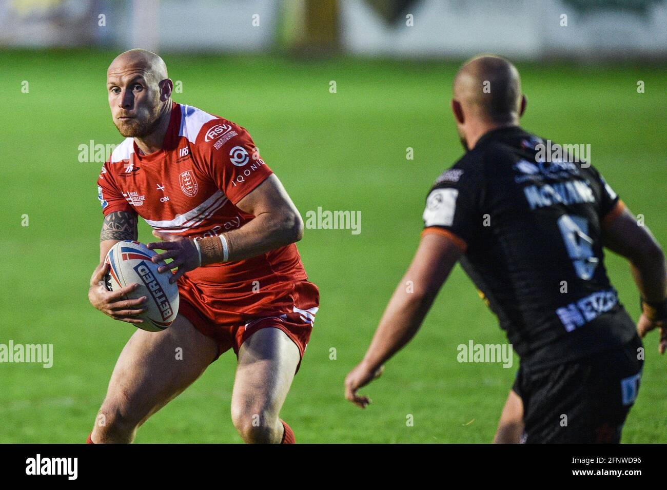 Castleford, England - 17 May 2021 - Dean Hadley (13) of Hull Kingston ...
