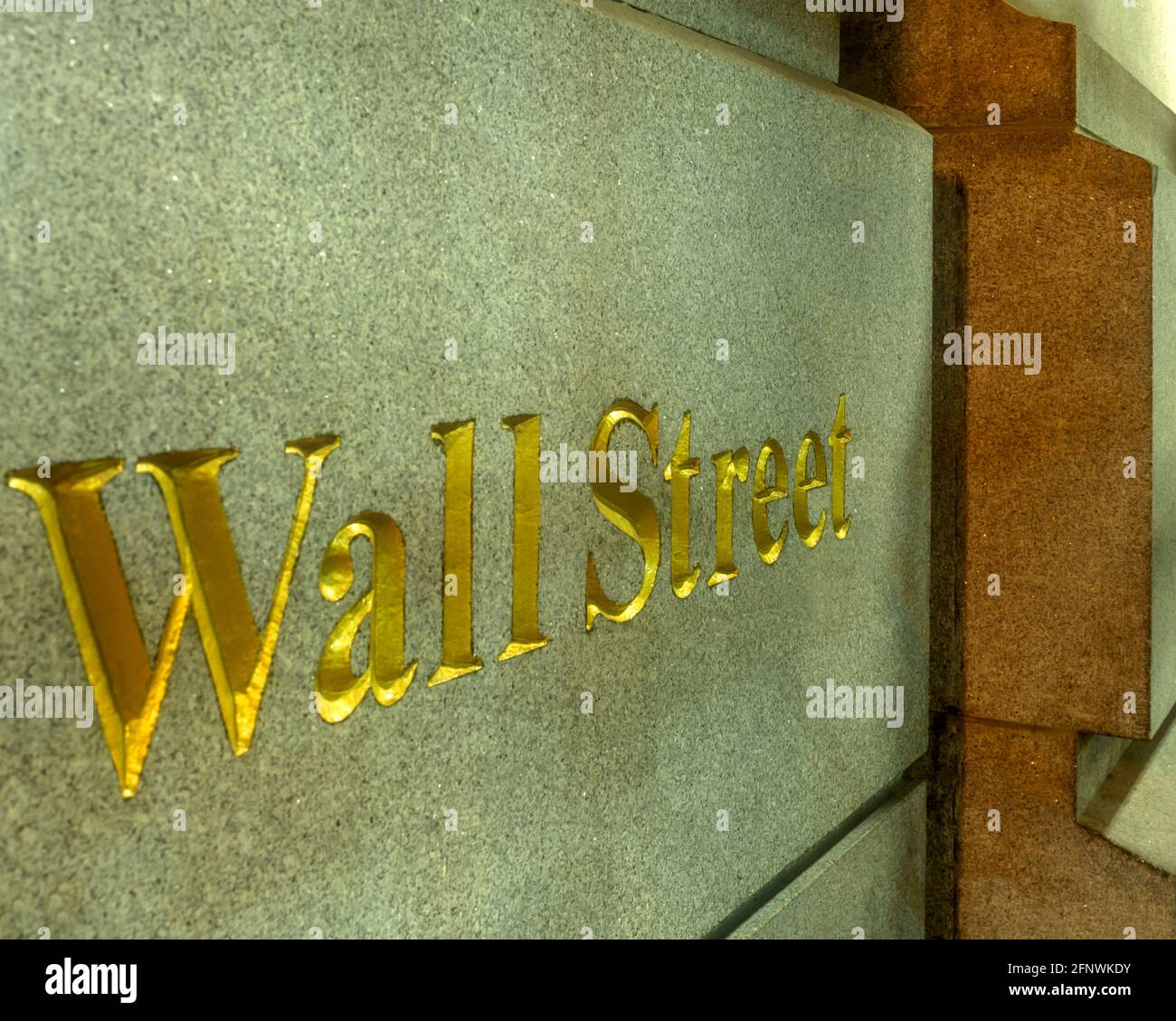 First street sign hi-res stock photography and images - Alamy