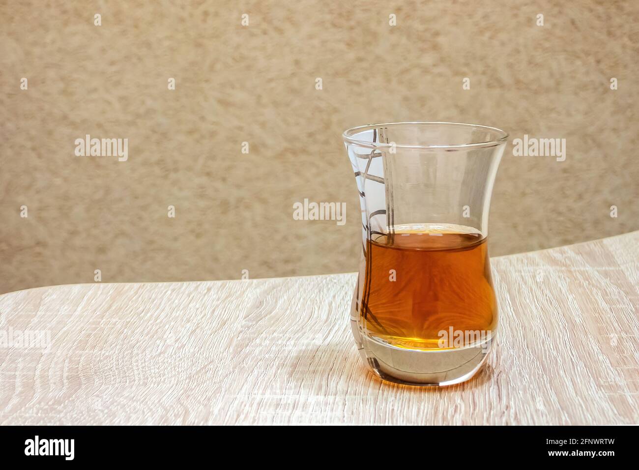 Armudu glass black tea hi-res stock photography and images - Alamy