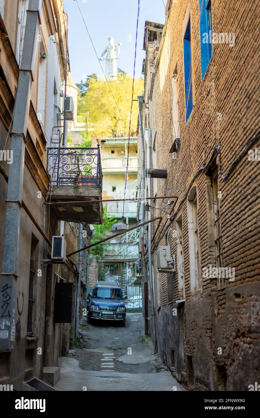 Poor and old quaters in Tbilisi capital city of Georgia Stock Photo - Alamy