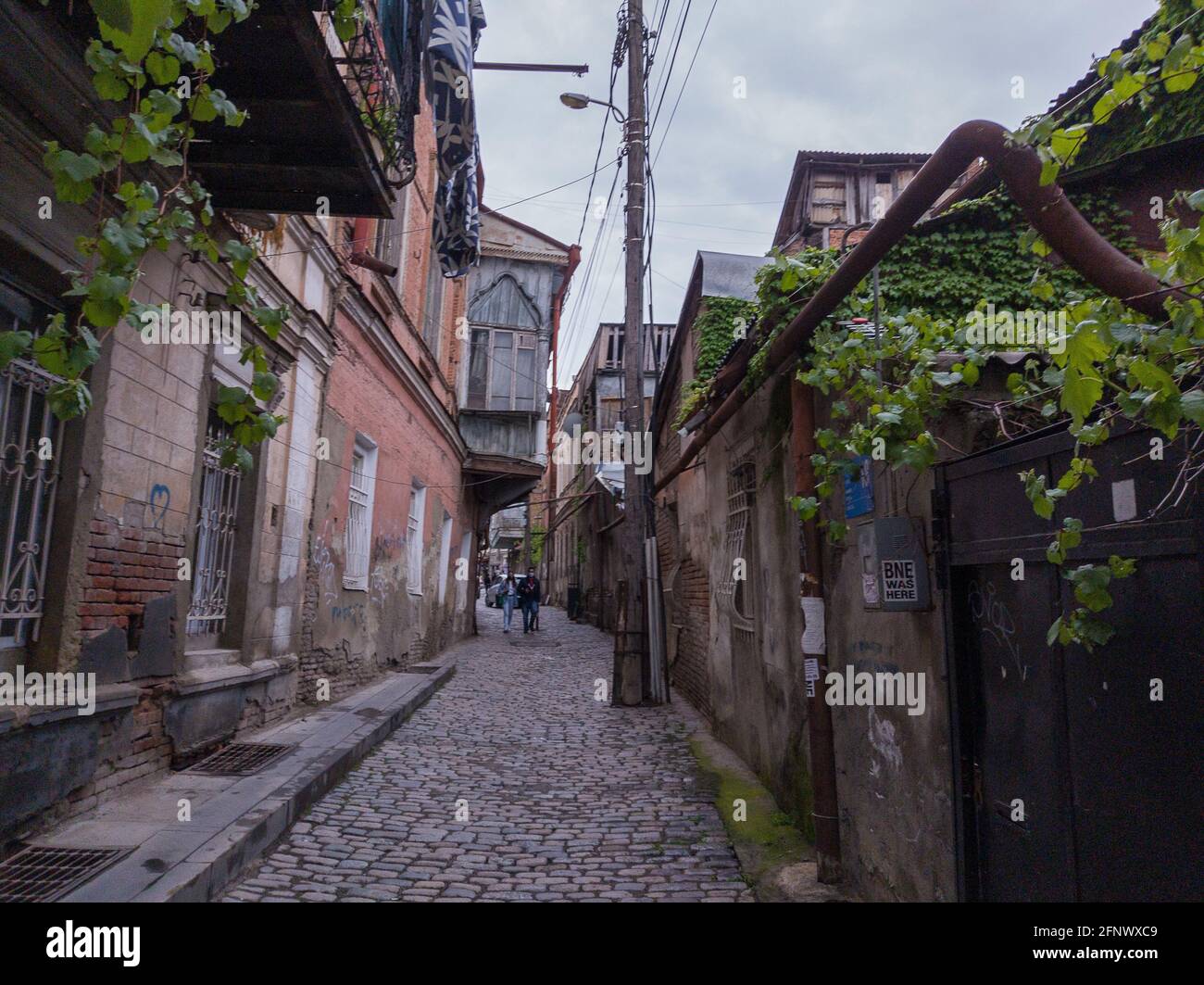 Poor and old quaters in Tbilisi capital city of Georgia Stock Photo - Alamy