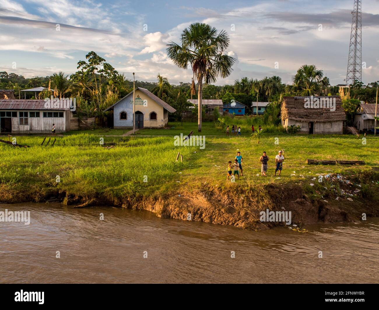 Iquitos amazon rainforest amazonia hi-res stock photography and images ...