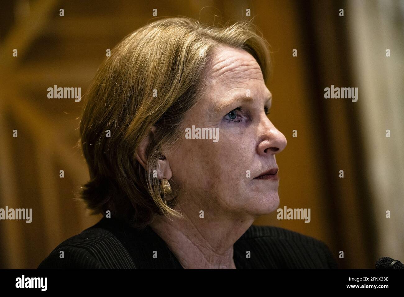Erin collins hi-res stock photography and images - Alamy
