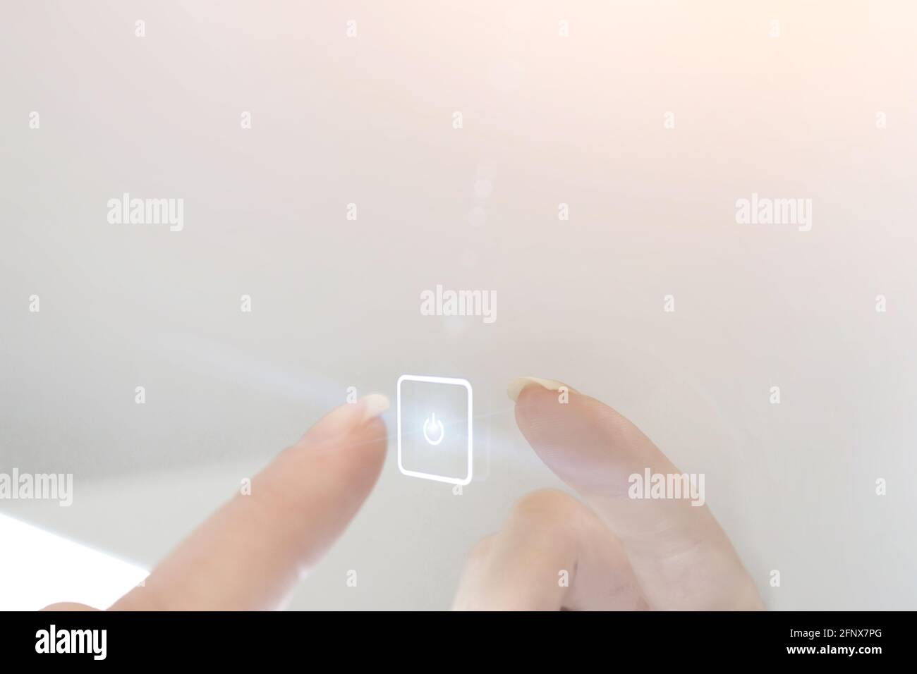 Hand technology hi-res stock photography and images - Alamy