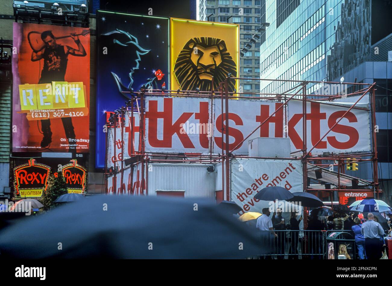 Vintage ticket booth tkts hi-res stock photography and images - Alamy