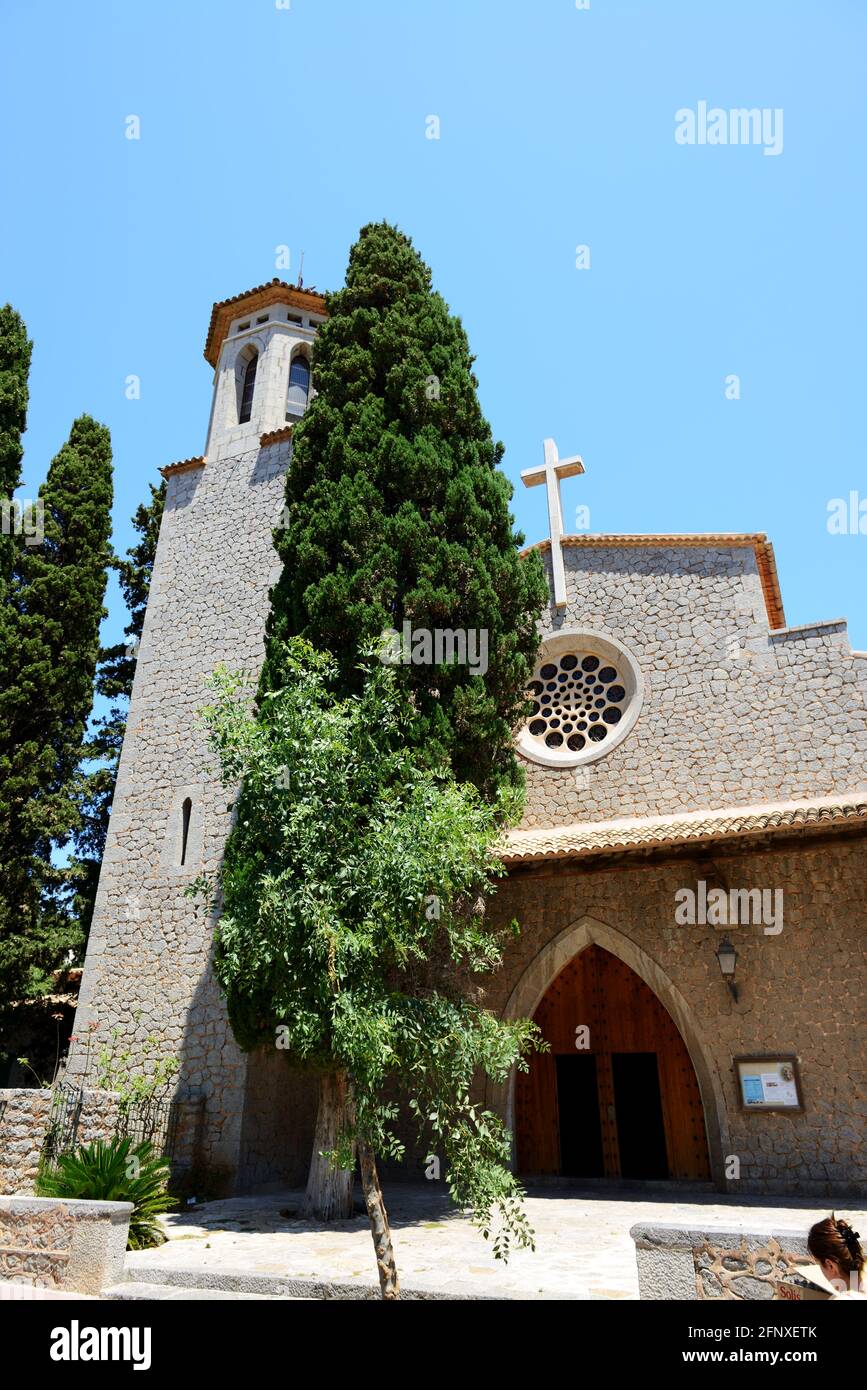 Esglesia Del Port De Soller church, Mallorca island, Spain Stock Photo ...
