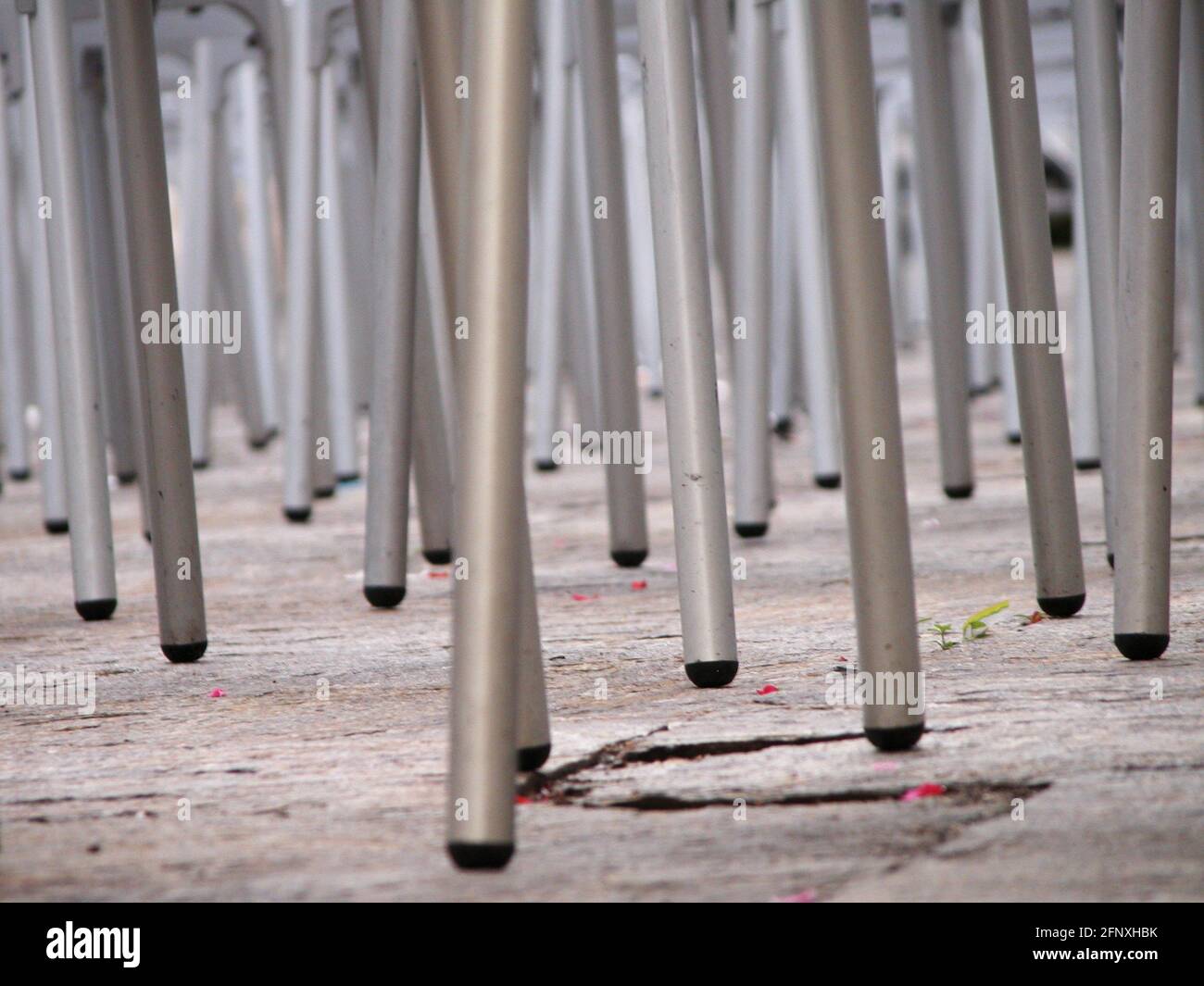 Chair legs hi-res stock photography and images - Alamy