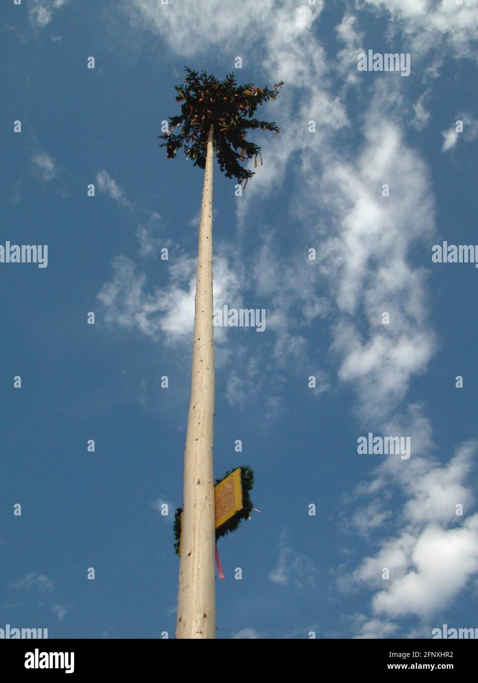 Traditional maypole hi-res stock photography and images - Alamy