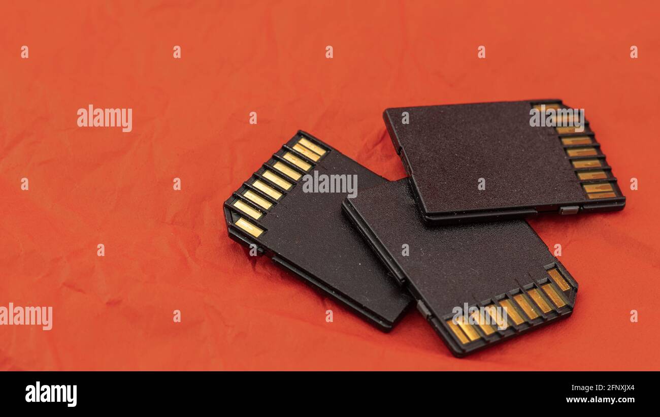 Mobile accessories hi-res stock photography and images - Alamy