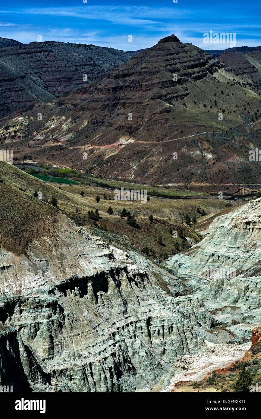 Sheep Rock Unit of John Day National Monument Stock Photo - Alamy
