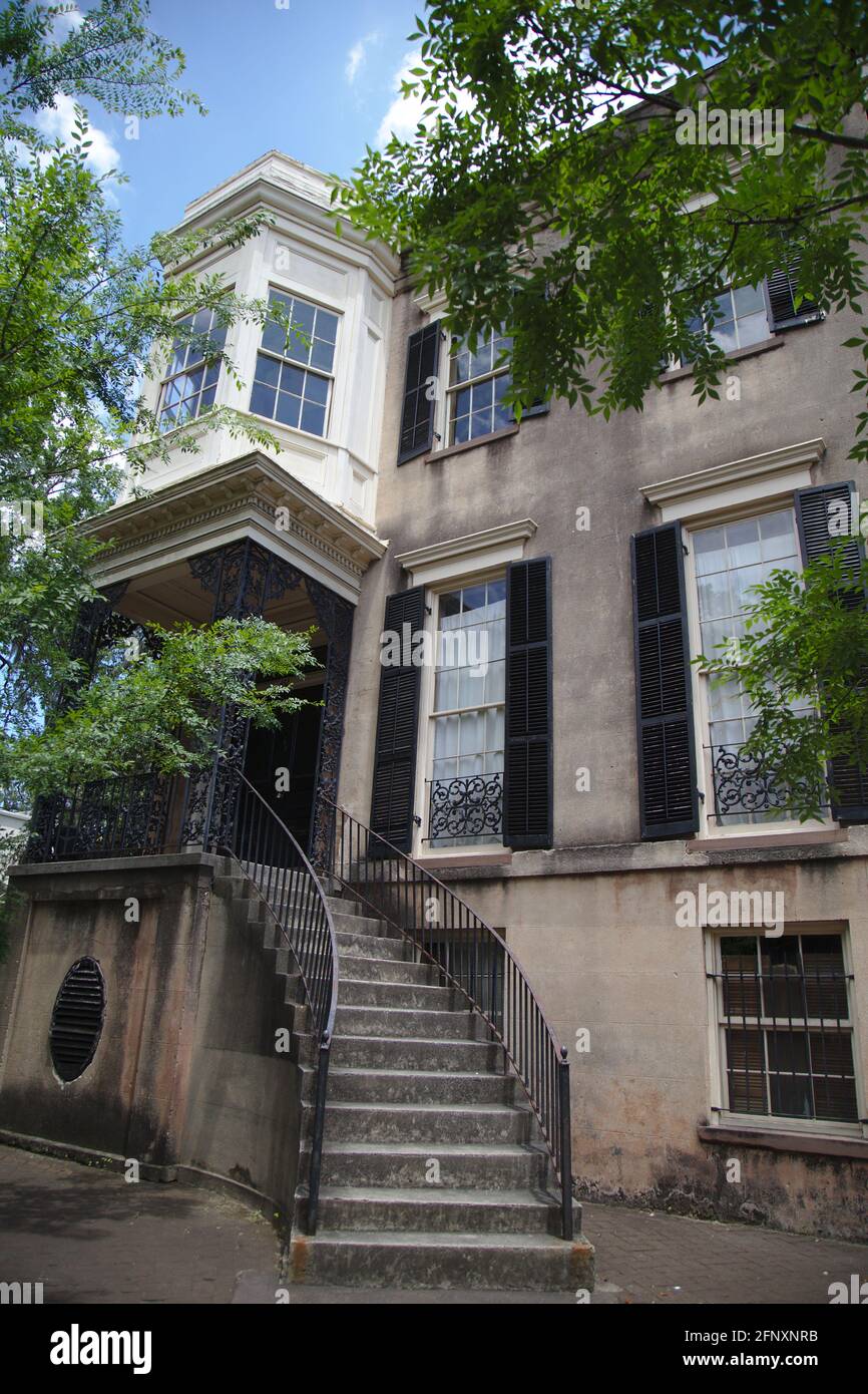 Savannah historic steps hi-res stock photography and images - Alamy