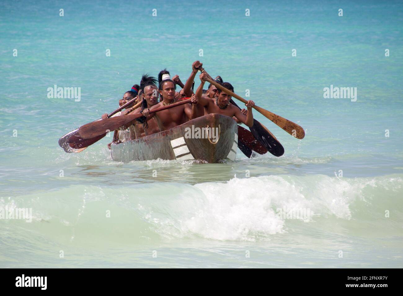 Sacred Mayan journey, canoes arriving at the beach Stock Photo - Alamy