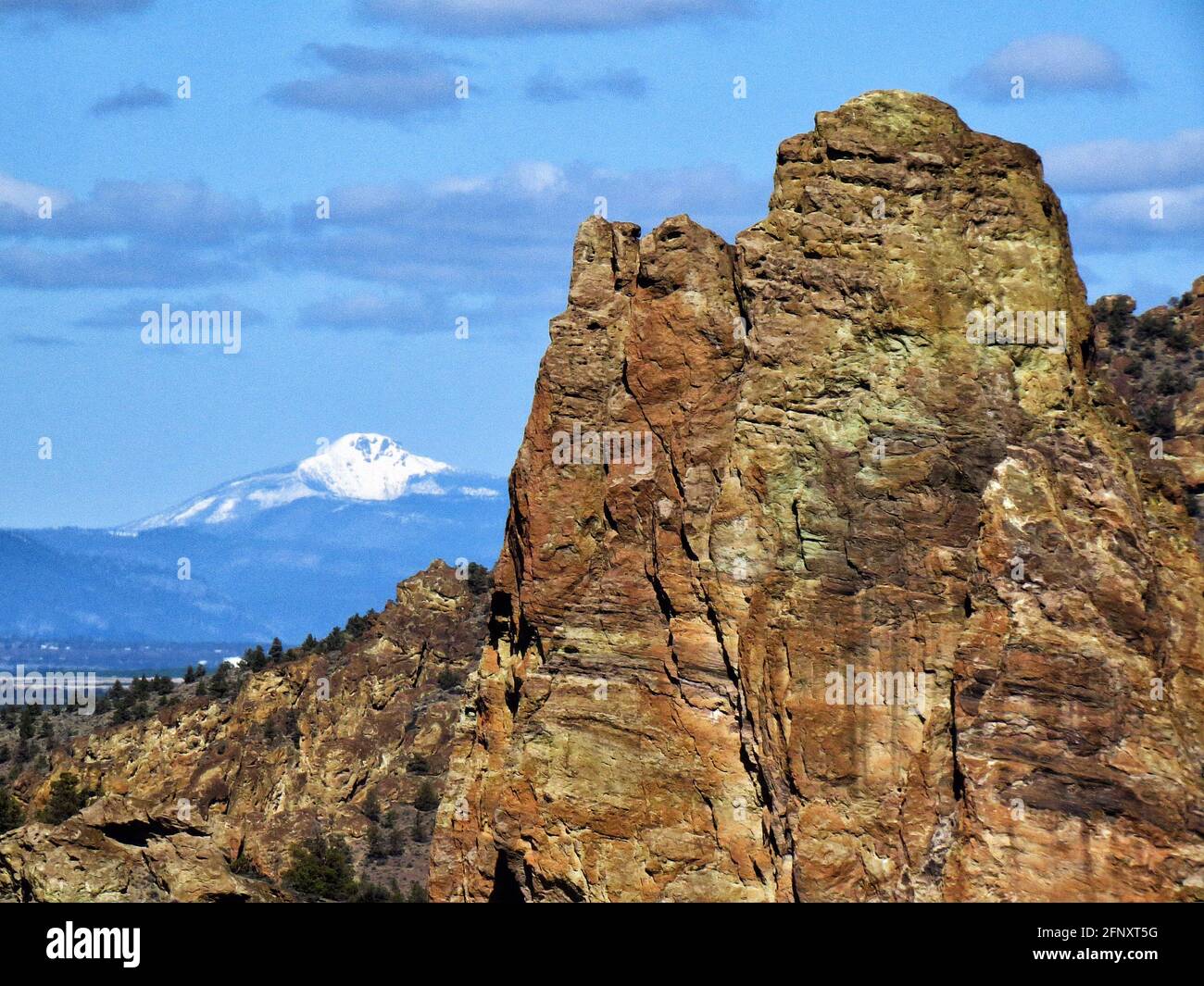 Smith rock state park misery hi-res stock photography and images - Alamy