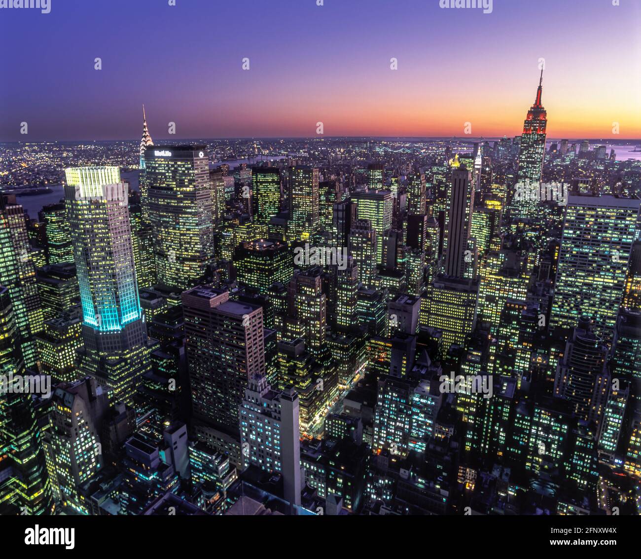 2005 HISTORICAL EMPIRE STATE BUILDING MIDTOWN SKYLINE MANHATTAN NEW ...