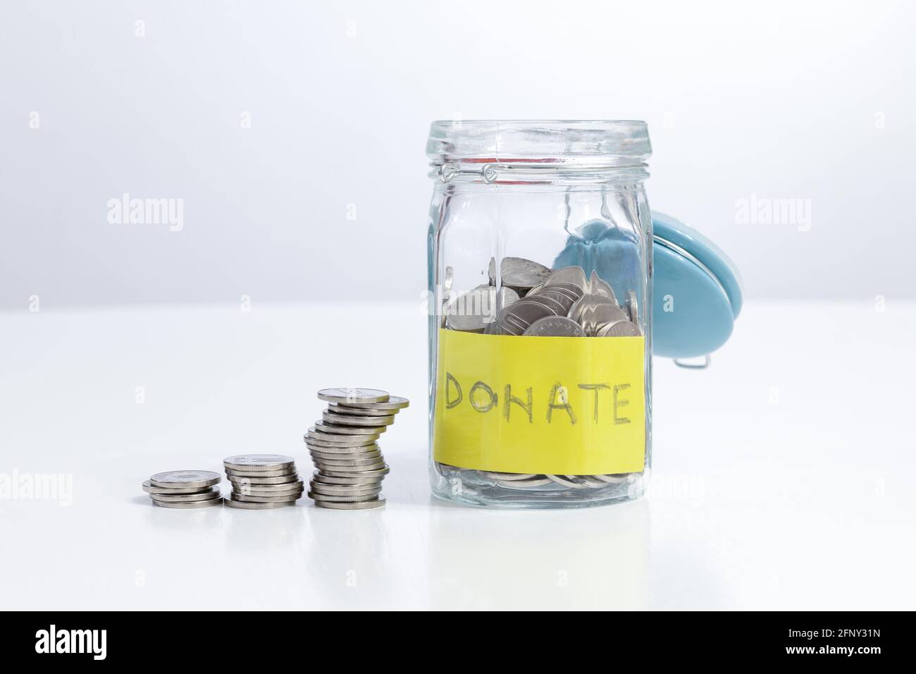 Helping donate hi-res stock photography and images - Alamy