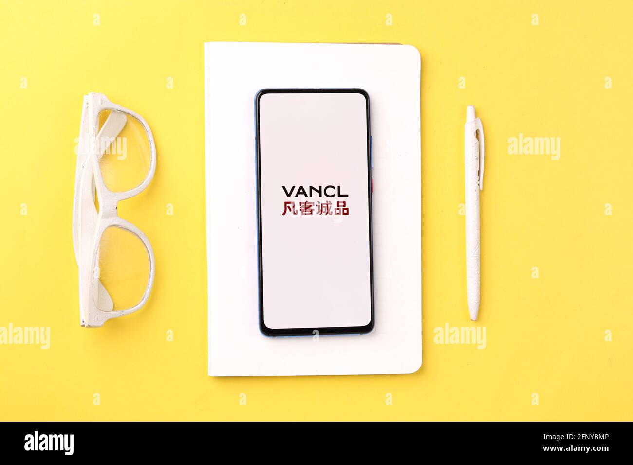 Vancl logo hi-res stock photography and images - Alamy