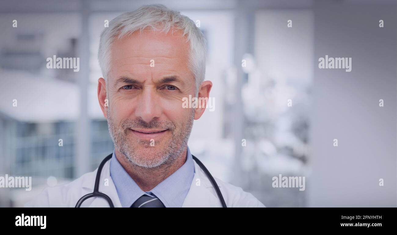 Portrait doctor male hi-res stock photography and images - Alamy
