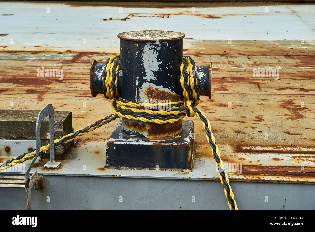 Cruciform hi-res stock photography and images - Alamy