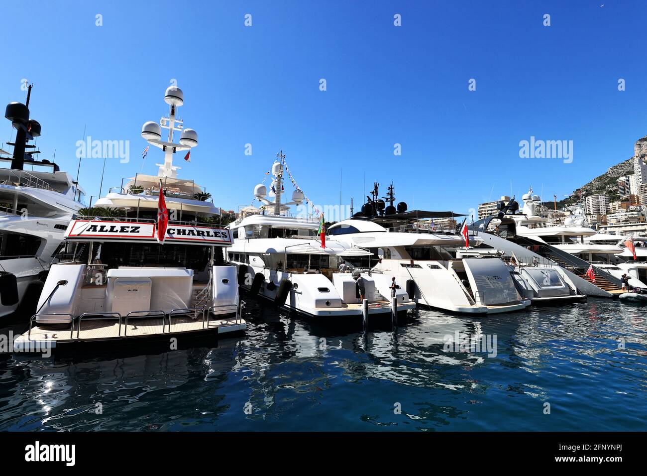 Monaco grand prix 2021 harbour hi-res stock photography and images - Alamy