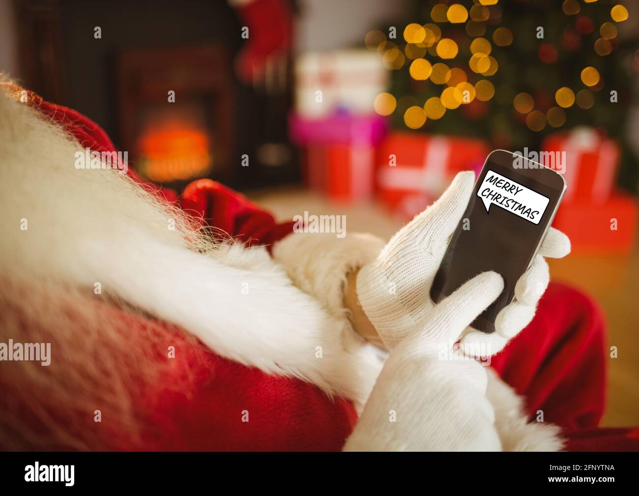 Mobile phone text merry christmas hi-res stock photography and images ...