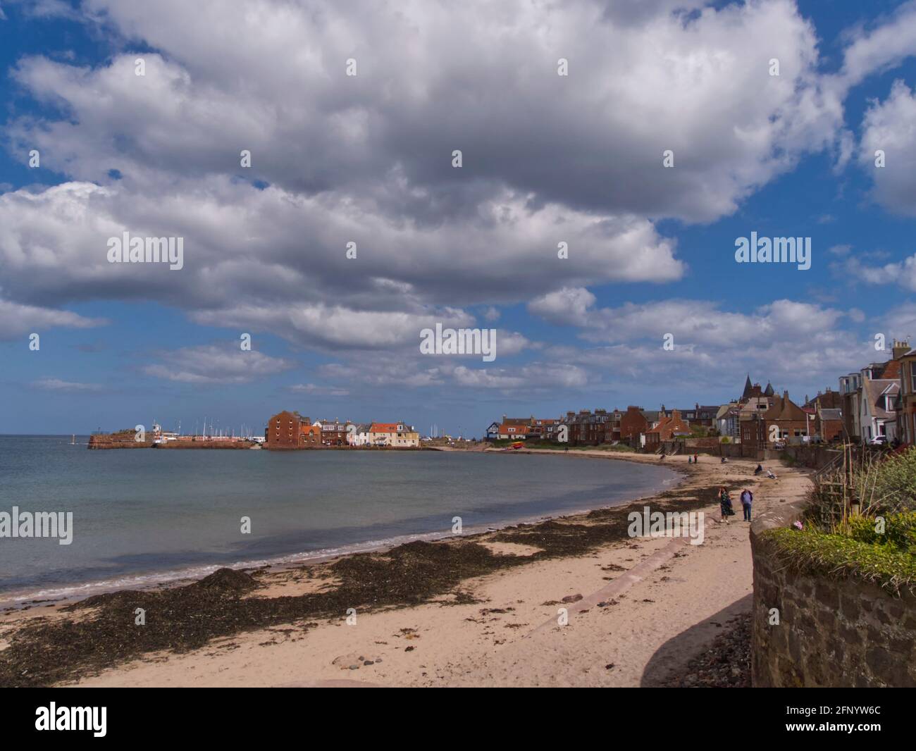 West lothian north berwick beach hi-res stock photography and images ...
