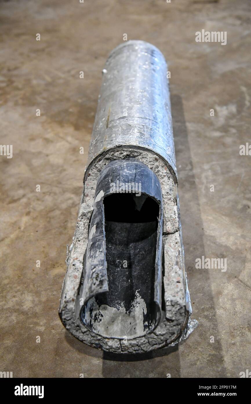 Concrete filled steel tube hi-res stock photography and images - Alamy