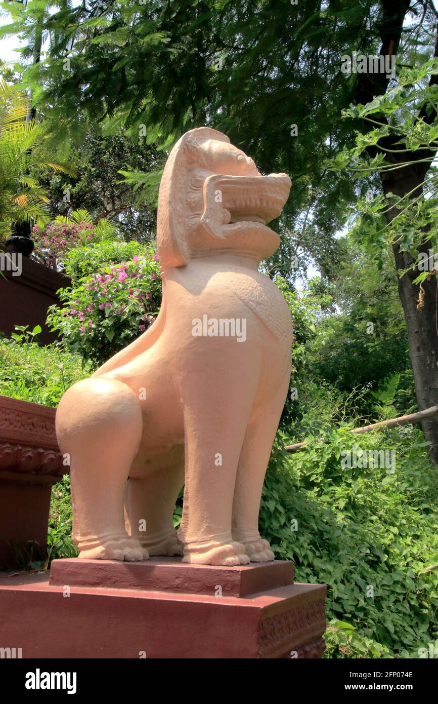 Wat Phnom Lion Statue in Phnom Penh Cambodia Stock Photo - Alamy