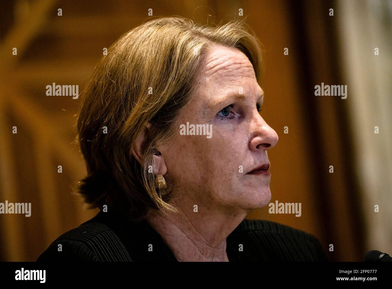 Erin collins hi-res stock photography and images - Alamy