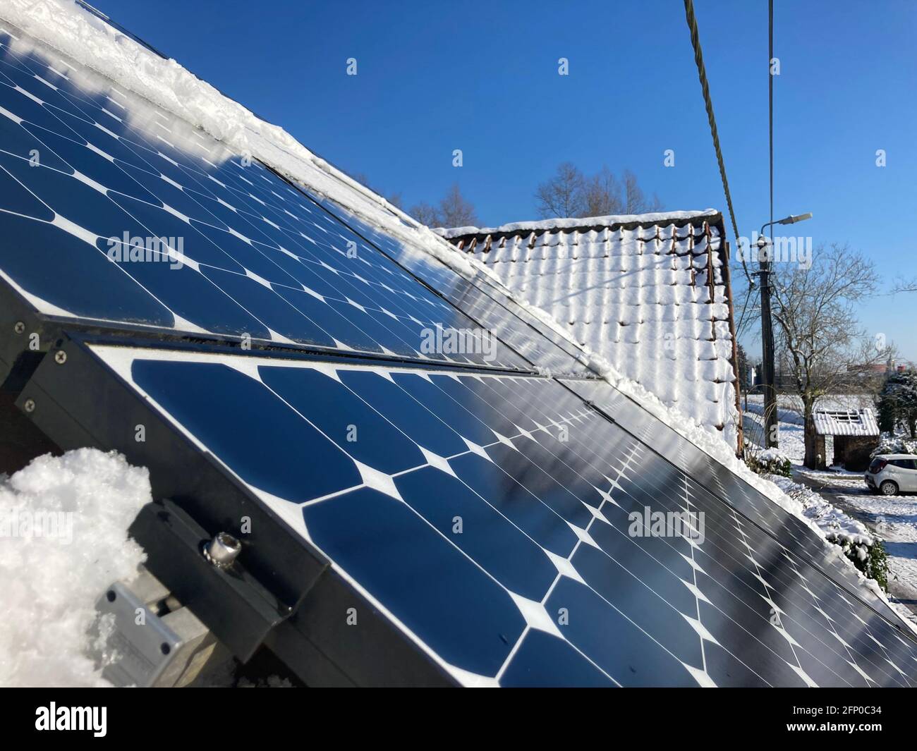 Blue covering panels hi-res stock photography and images - Alamy