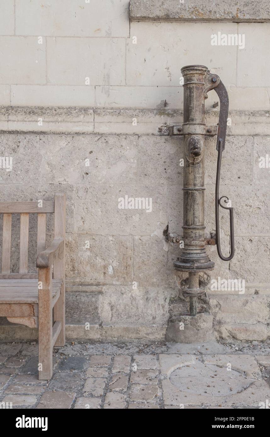 Deep well hand pump hi-res stock photography and images - Alamy