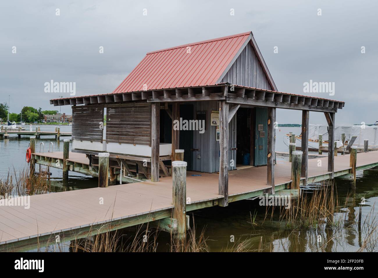 Photo of an old fashioned crabbing shack at the Chesapeake Bay Maritime ...