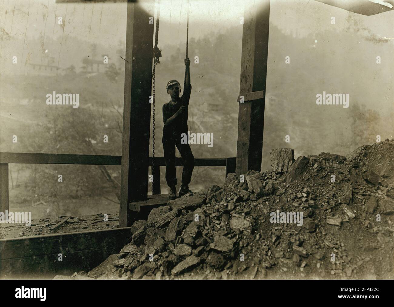 Child Labour: A 13 year old boy pulling the Trip Rope in a West ...