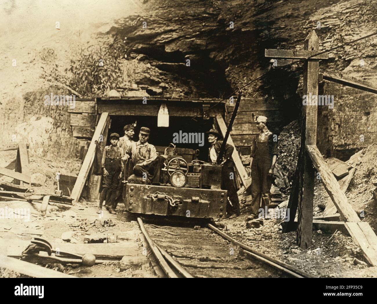 Coal miners west virginia hi-res stock photography and images - Alamy