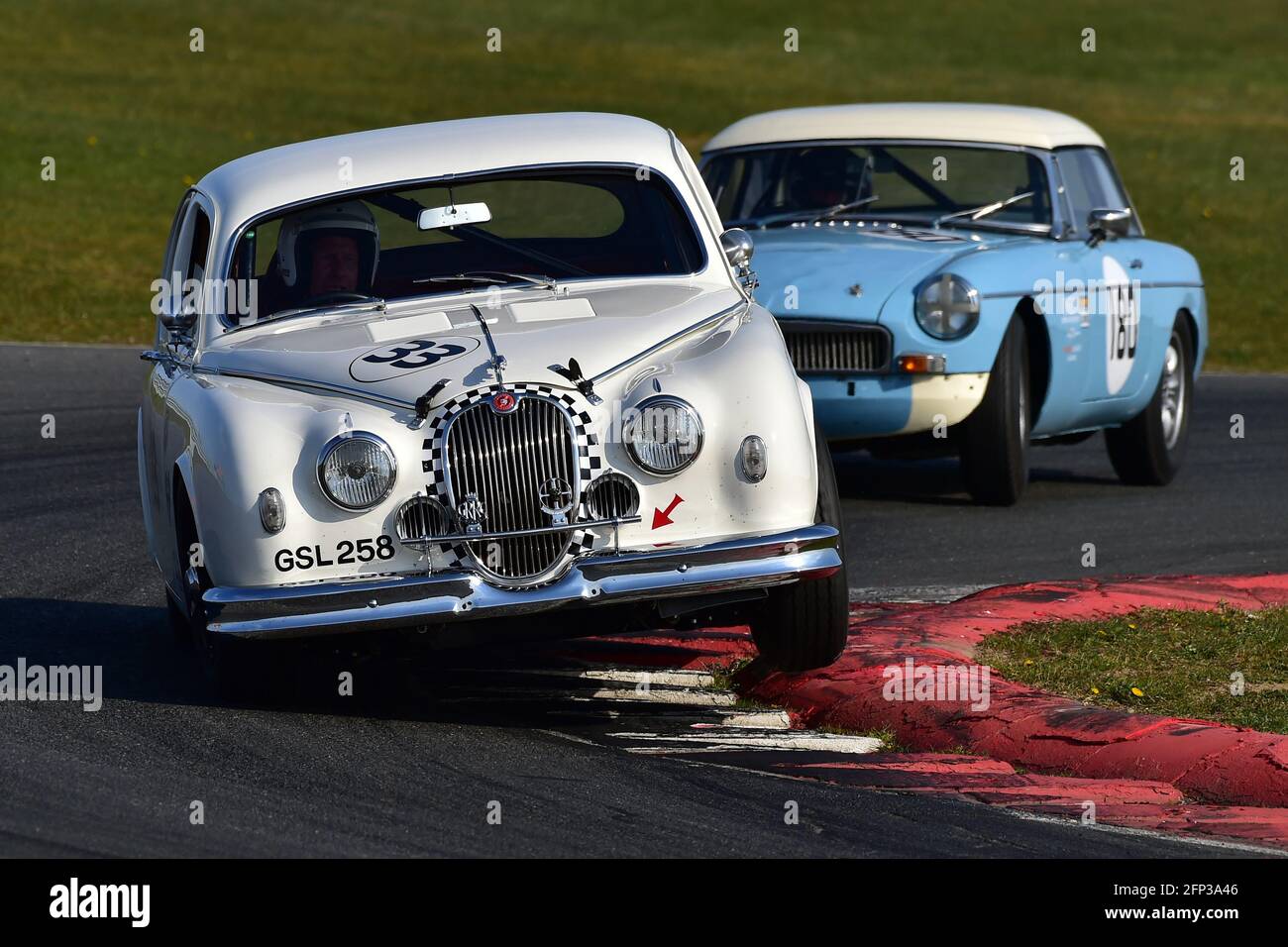 Glenn Pearson, Peter Dorlin, Jaguar Mk1, Ecurie Classic Racing ...