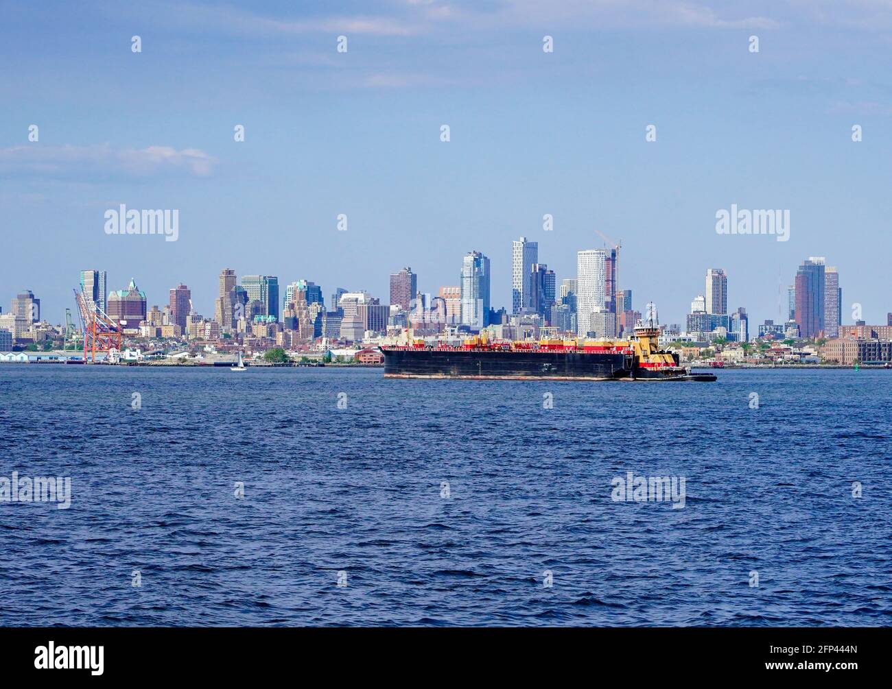 New jersey oil tanks hi-res stock photography and images - Alamy