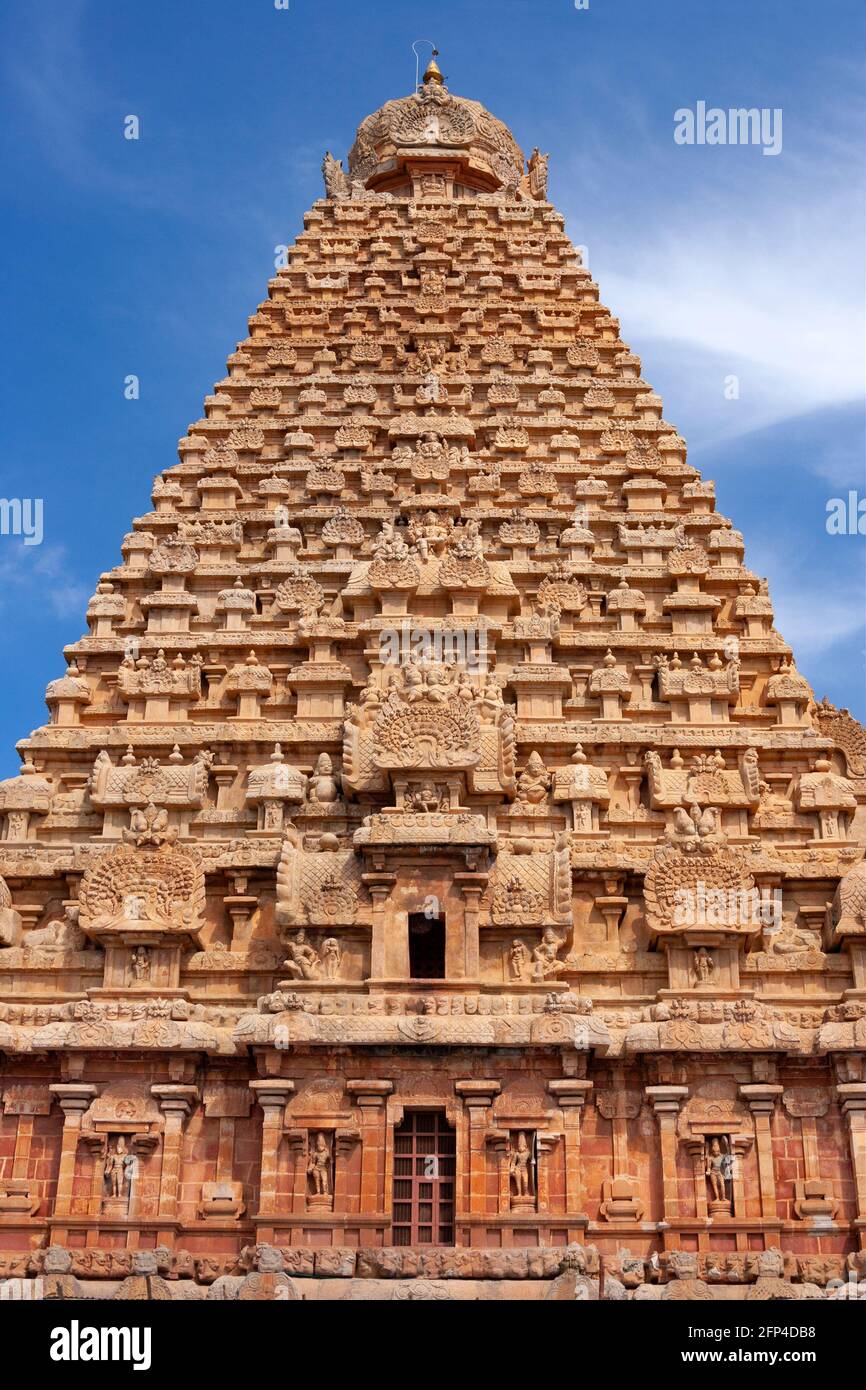 Sri-vimana at the Brihadishvera Hindu Temple in the city of Thanjavur ...