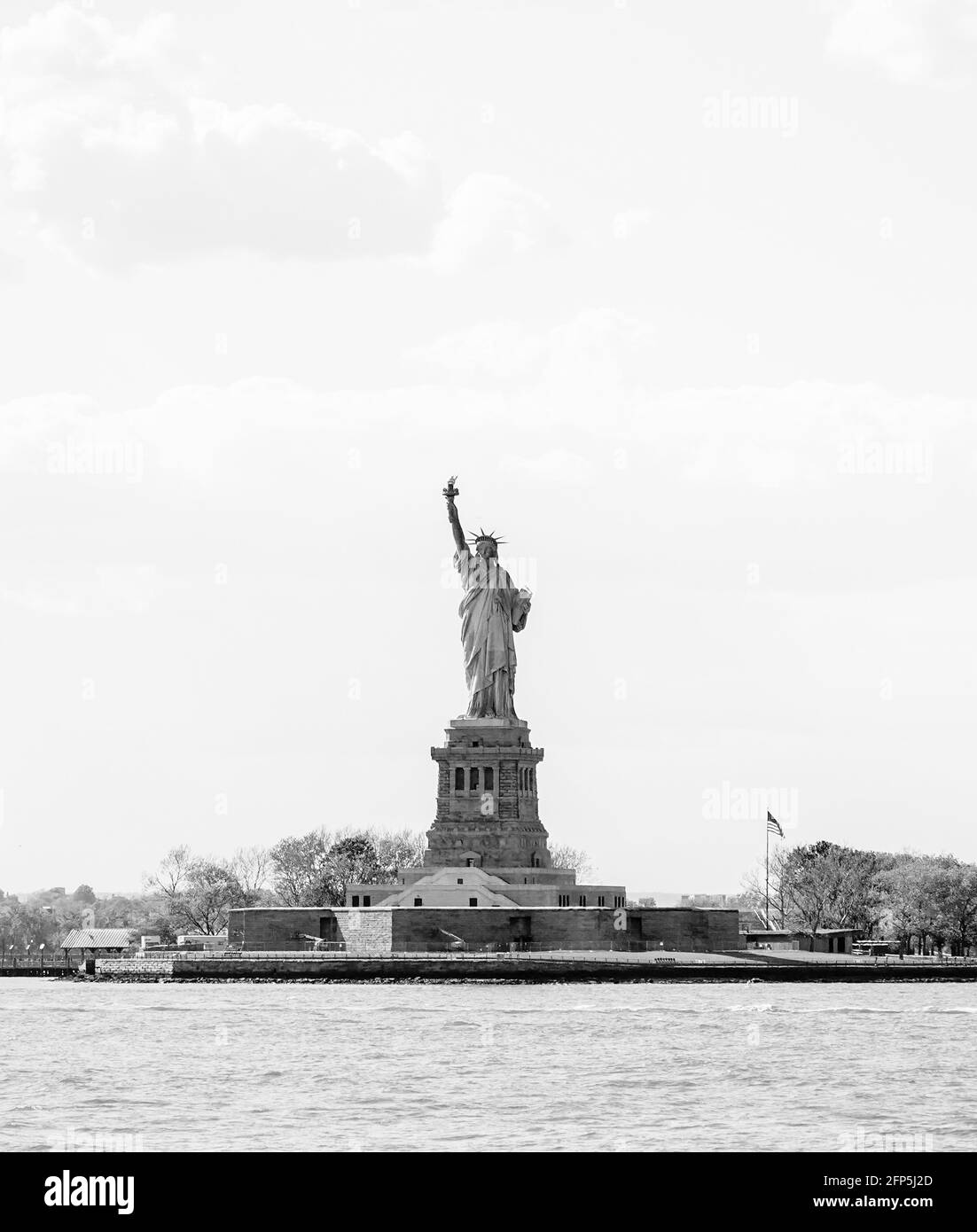 Atmospheric photographs of New York City, Brooklyn Bridge, Williamsburg ...