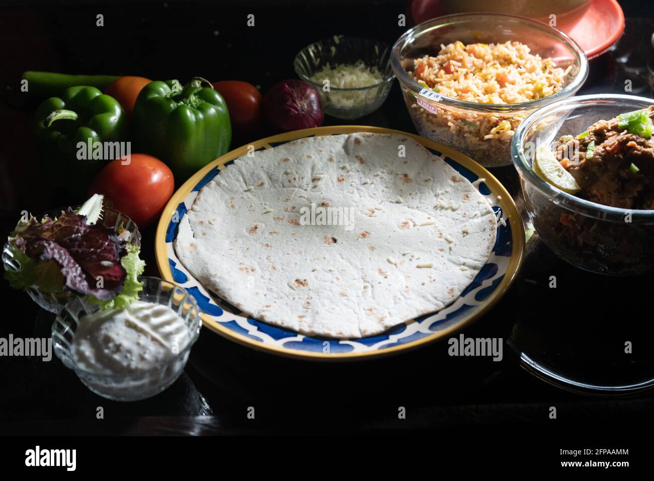 Paratha pakistan hi-res stock photography and images - Alamy