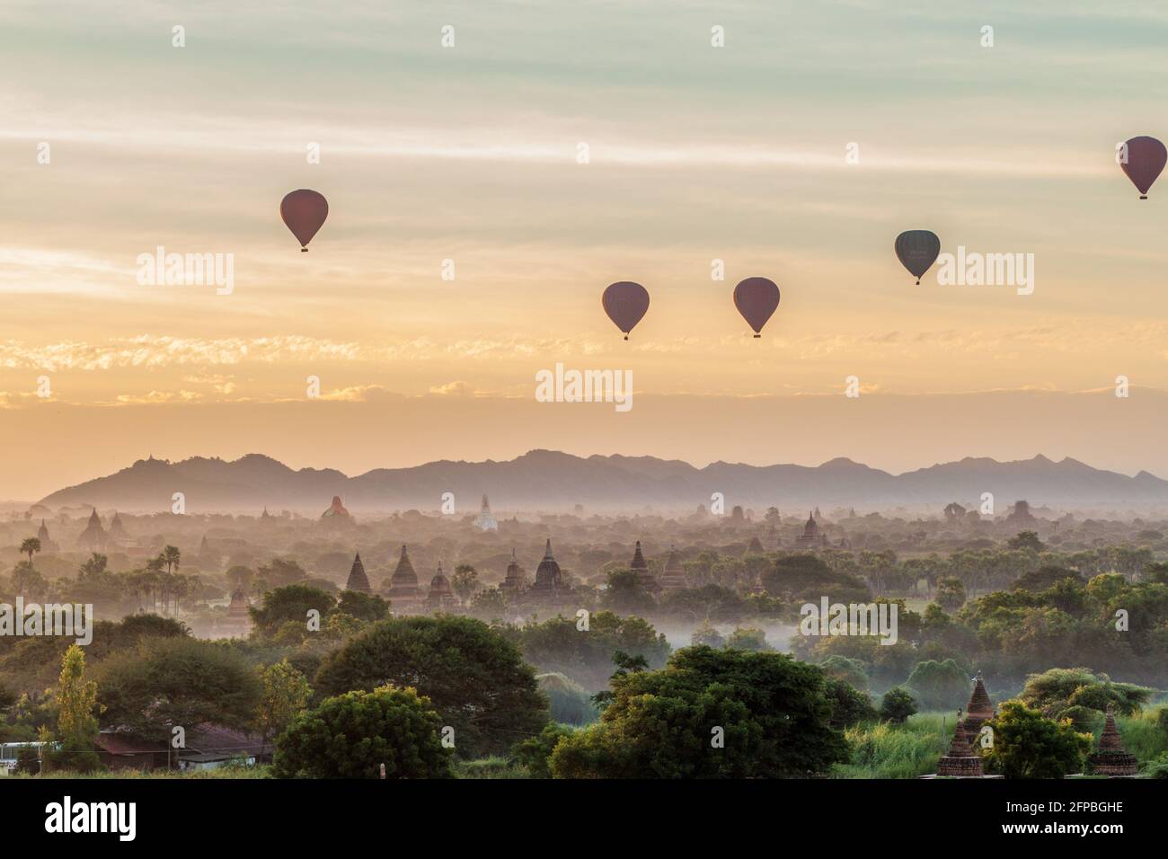 Bagan myanmar hot air balloons hi-res stock photography and images - Alamy