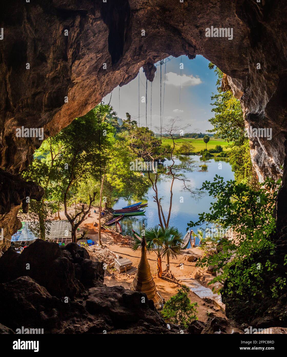 Sadan cave myanmar hi-res stock photography and images - Alamy