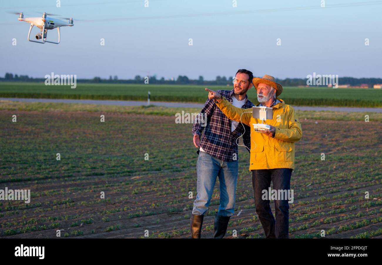 Farmer using drone in hi-res stock photography and images - Alamy