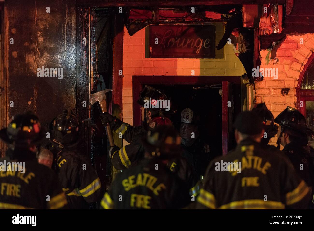 Seattle, USA. 18th Apr, 2021. Seattle Fire Department putting out ...