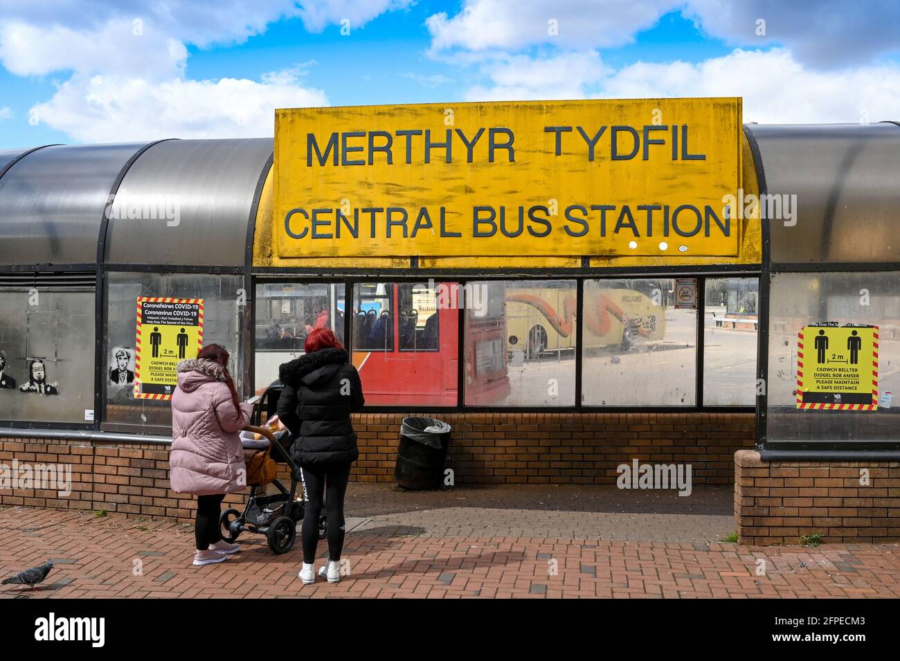 The old bus station hi-res stock photography and images - Alamy