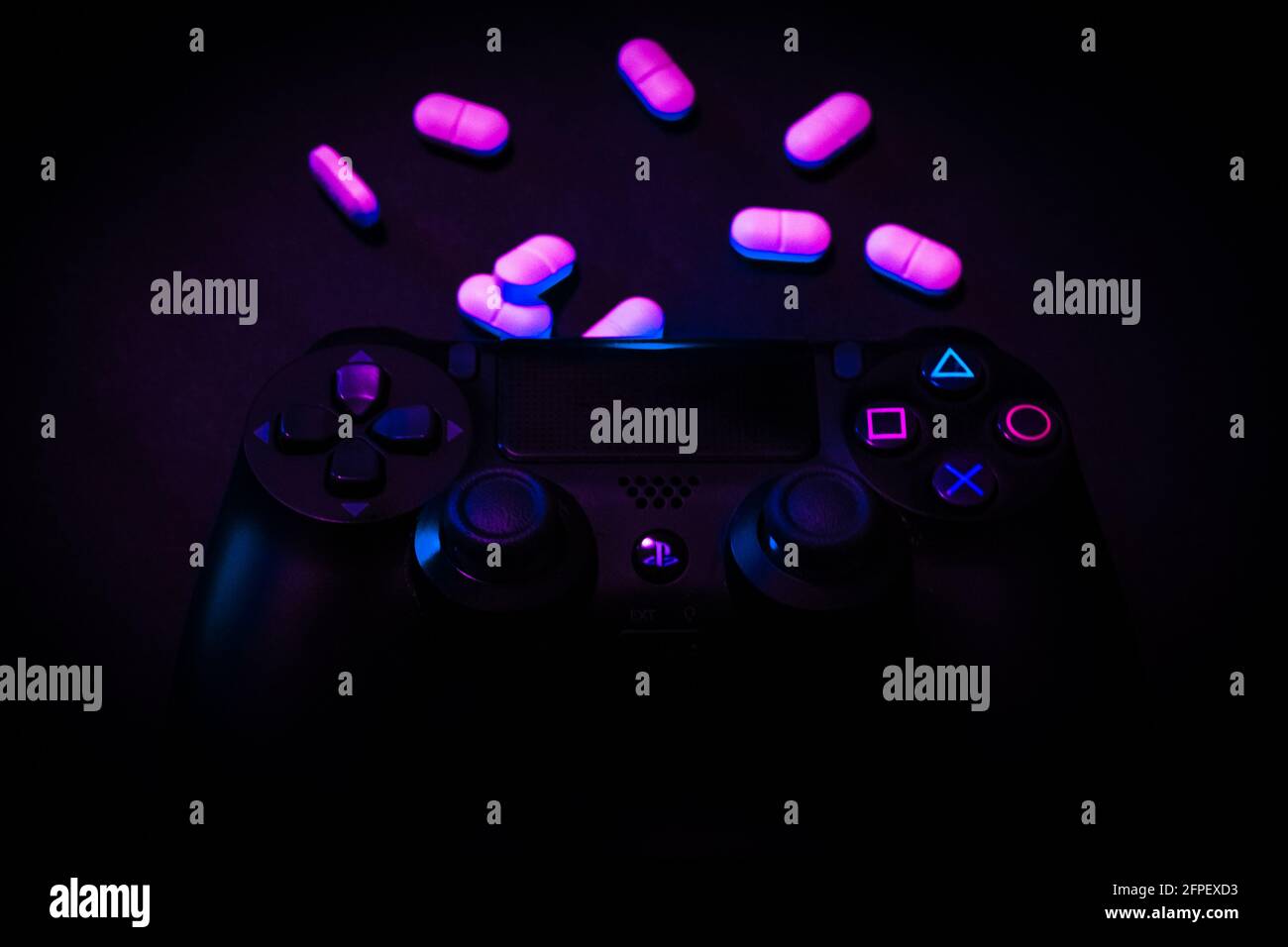 Dualshock 4 wireless controller hi-res stock photography and images - Alamy